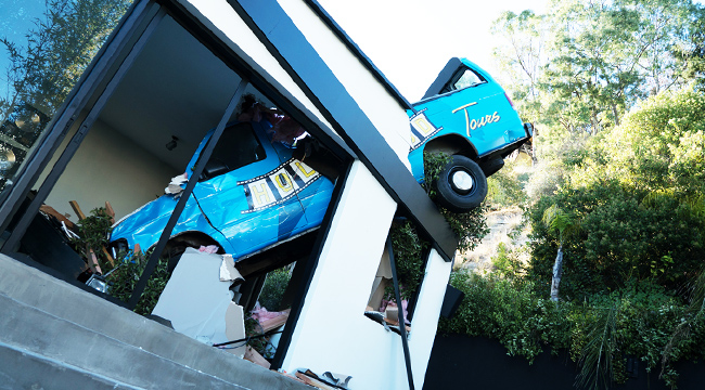 The '9-1-1' Season 2 Premiere Was Exactly As Crazy As You Hoped