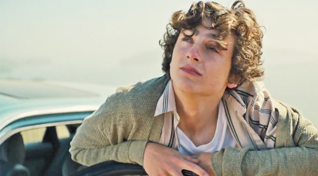 Timothée Chalamet Aims For An Oscar In The New 'Beautiful Boy' Trailer