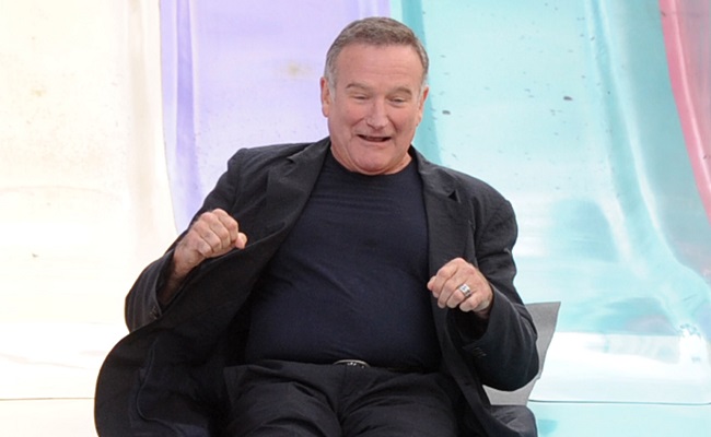 New Robin Williams DVD Set Celebrates His Life And Career