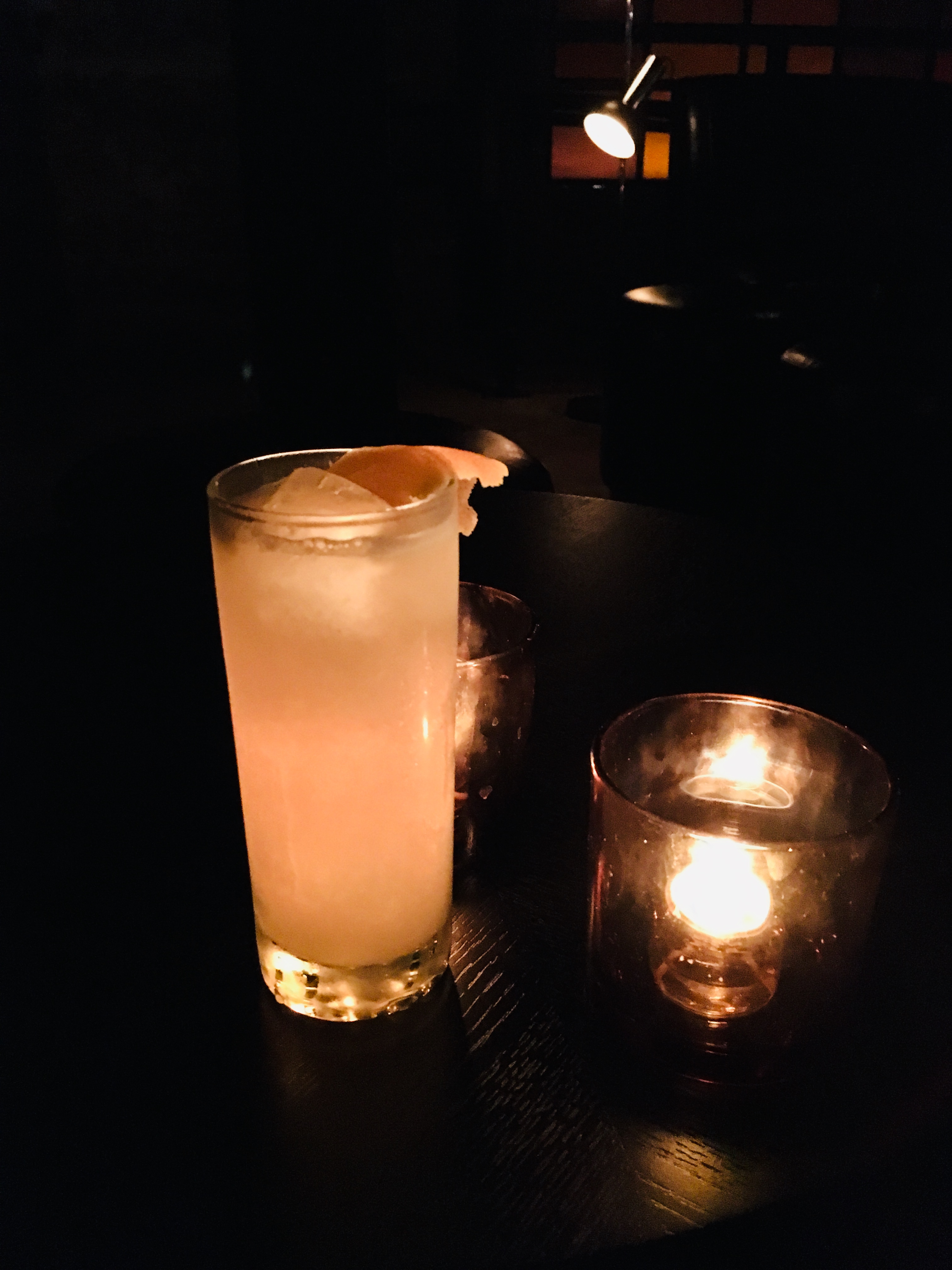 Gold Line Bar In Los Angeles Combines Cocktails And Vinyl