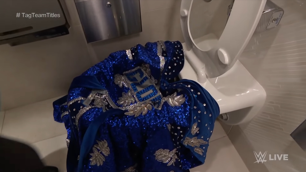 WWE Raw Highlights This Week: Bobby Roode Gets His Robe Peed On
