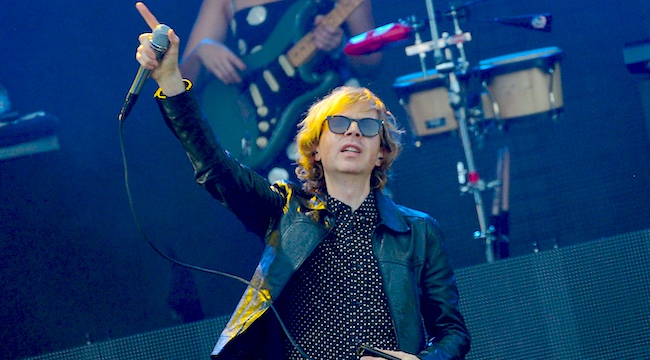 Beck Is Going On Tour With Cage The Elephant And Spoon