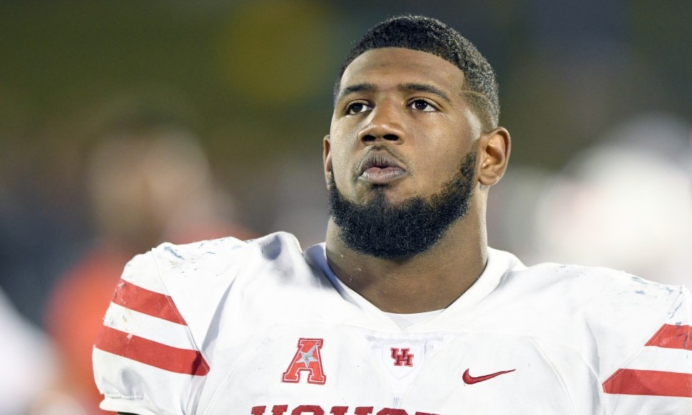 Ed Oliver Talks Changing Positions For The NFL, Horses, And More