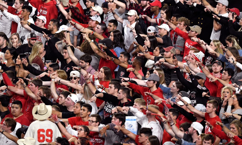 A Texas Tech Fan Threw A Tortilla On The Court During The Title Game