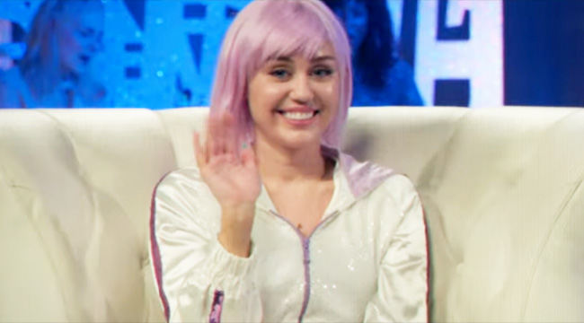 [WATCH] Miley Cyrus Welcomes Robot Overlords In 'Black Mirror' Trailer