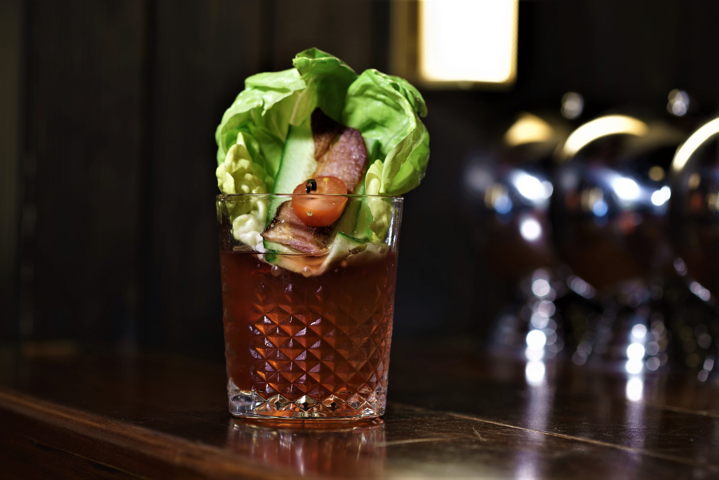 The Best Alternative Negroni Recipes To Change Up Negroni Week