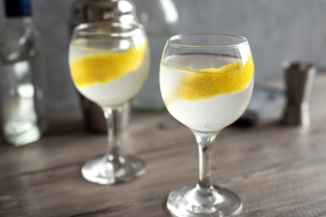 The Best After Work Cocktails For Summer, According To Bartenders