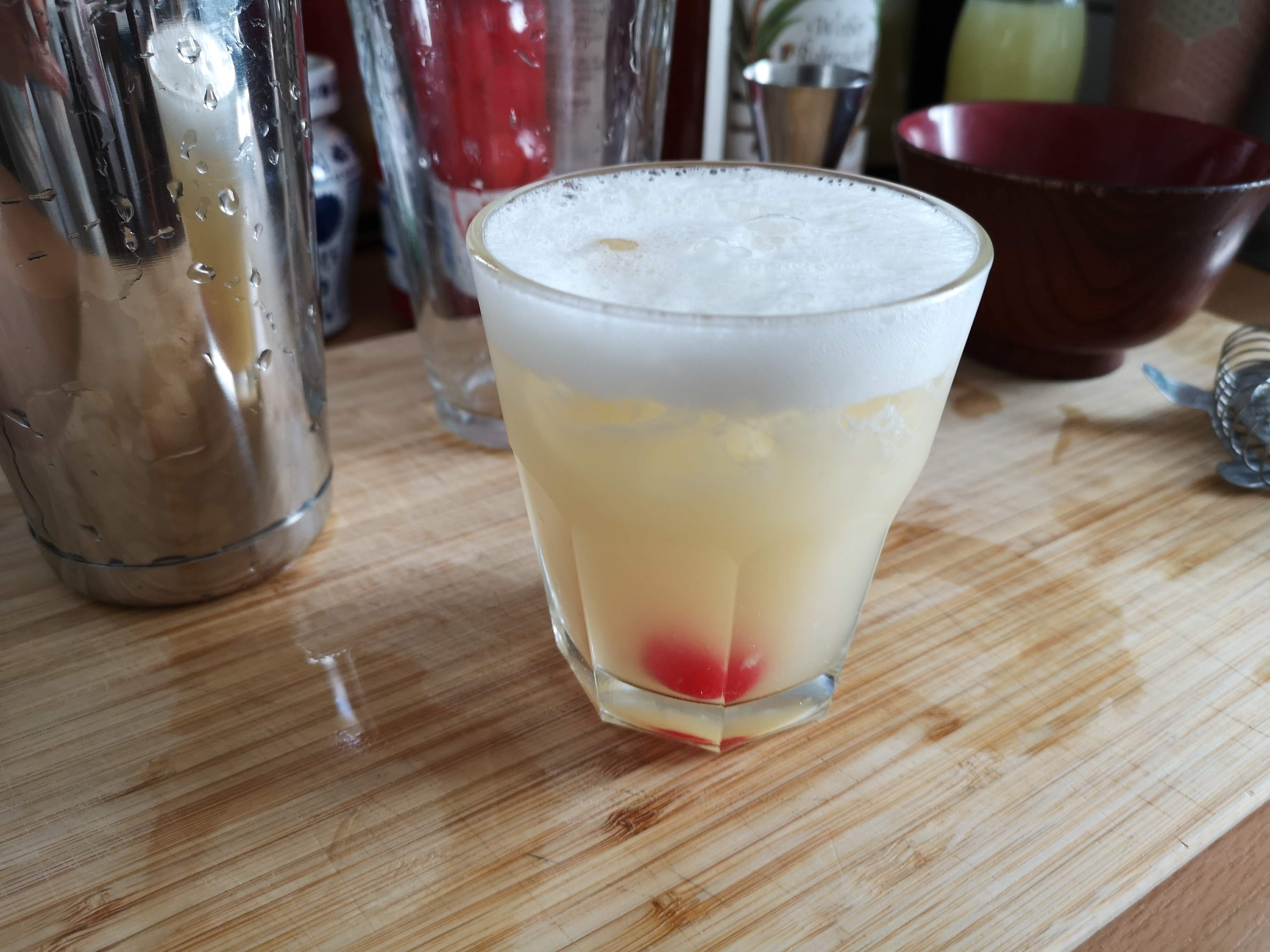 How To Make The Whiskey Sour From 'Once Upon A Time In Hollywood'