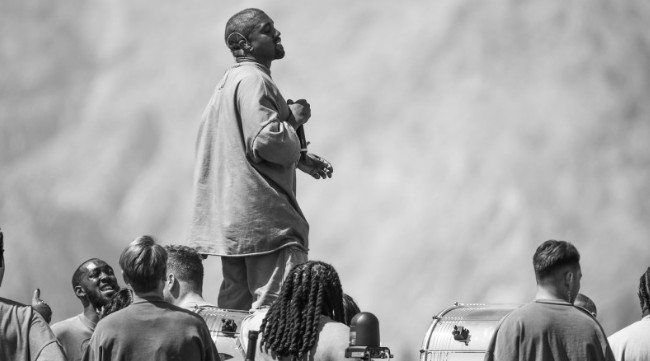 [WATCH] Kanye West's Sunday Service Performs In Front Of A Church ...