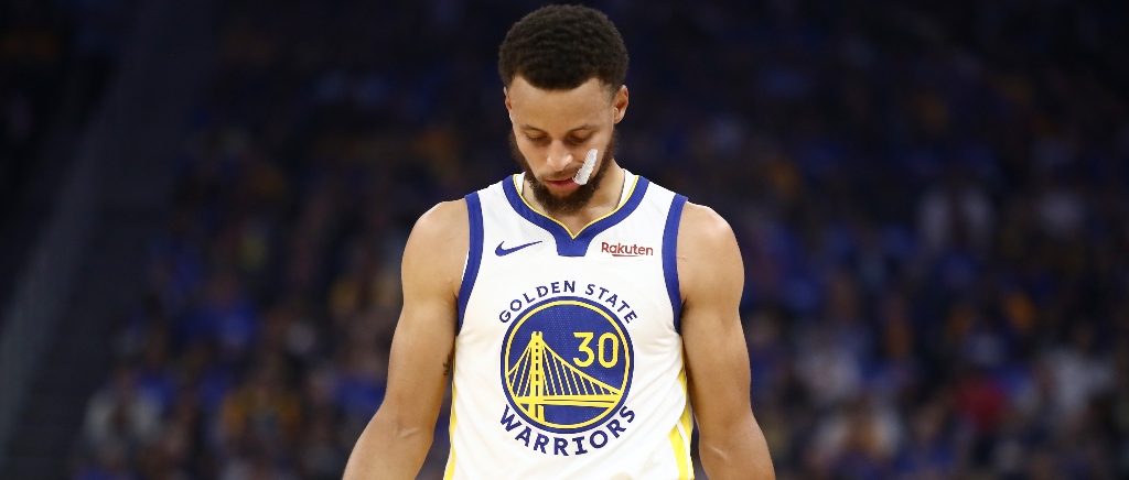 Steph Curry Suffered A Broken Left Hand After Aron Baynes Fell On Him