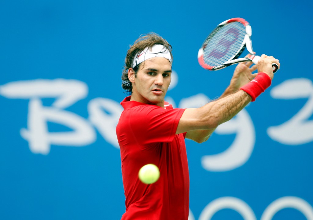Roger Federer Is Spent His Hiatus Doing Trick Shots On Twitter