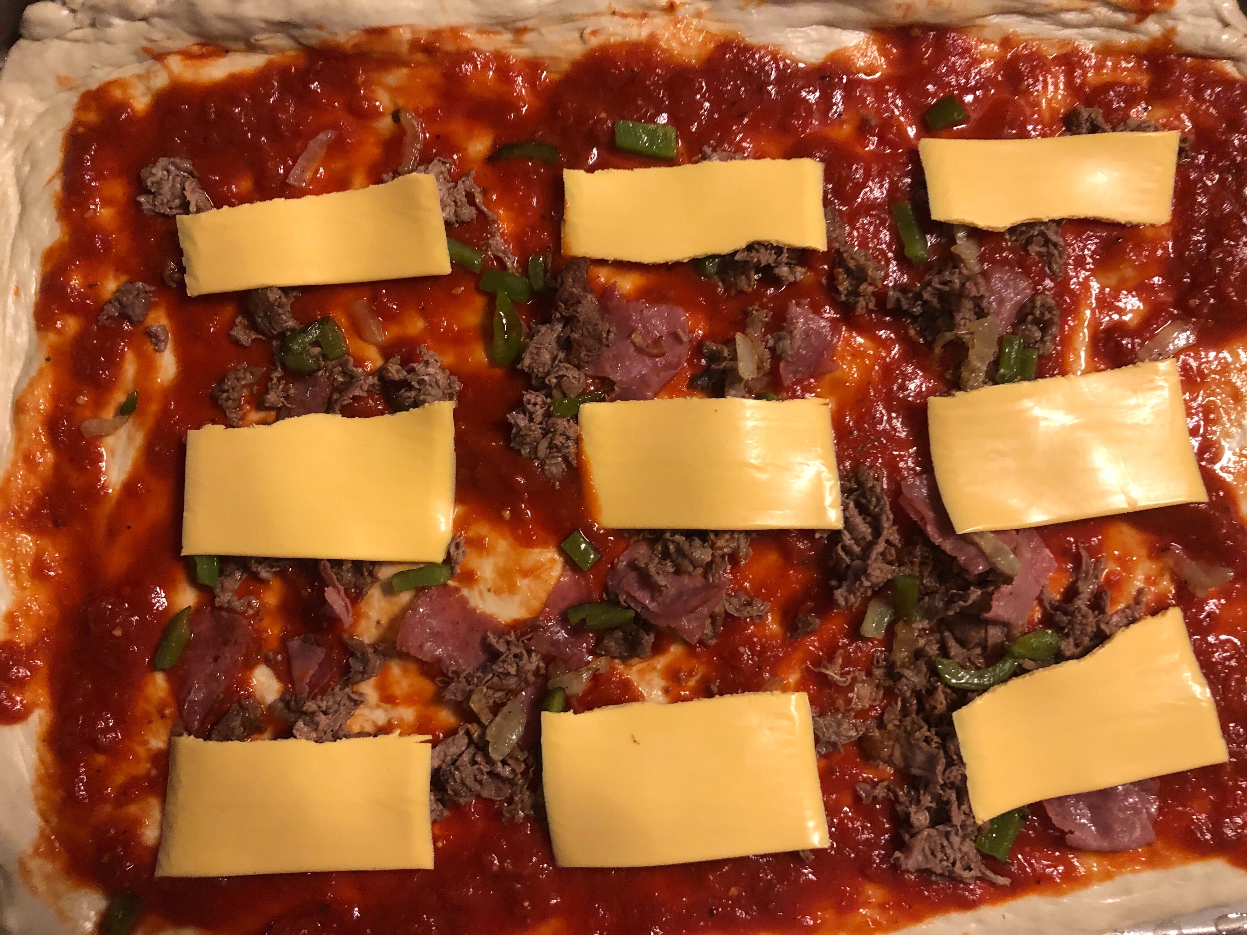 Here's How To Make The Wonderfully Bizarre 'Altoona Style' Pizza