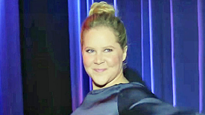 [WATCH] 'Expecting Amy' Trailer Gets Personal With Schumer On HBO Max