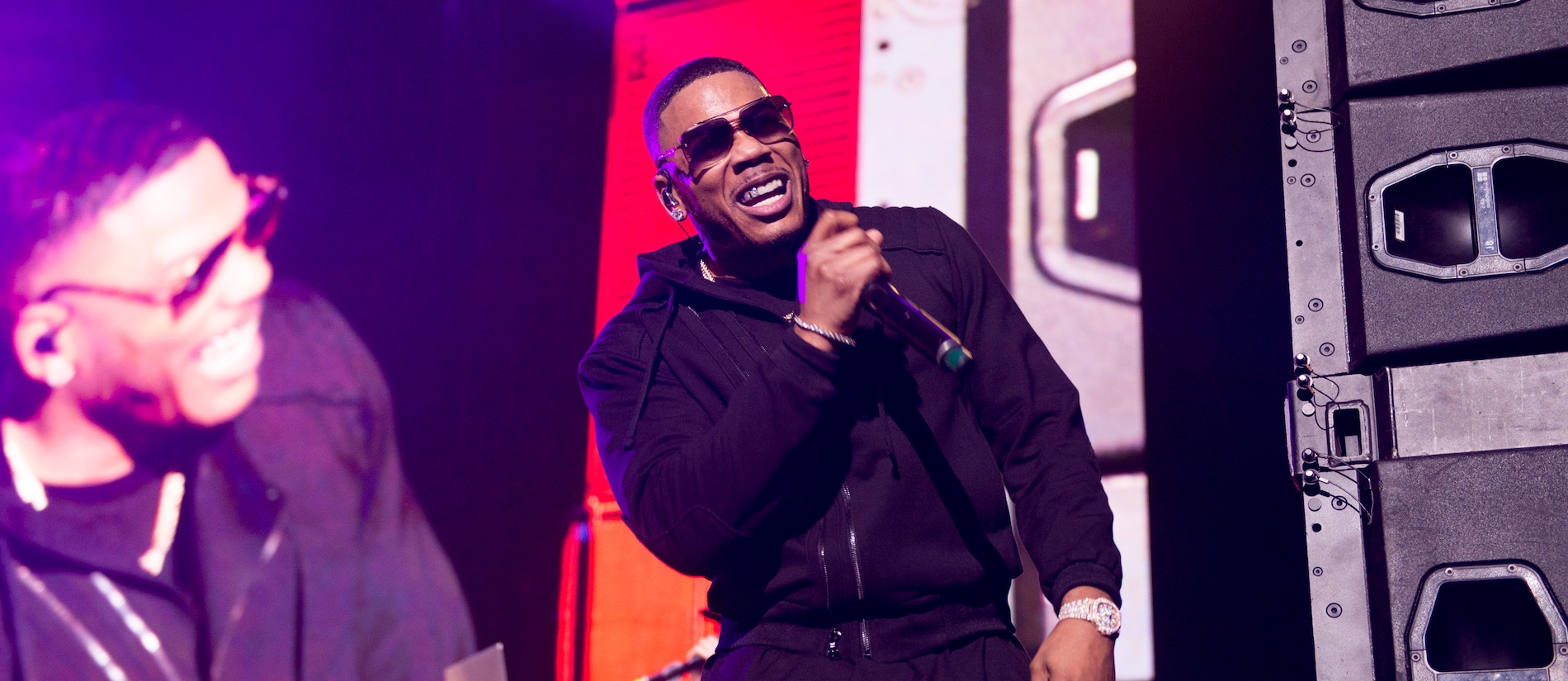 Fans Shaded Young Viewers During Nelly's 2020 AMAs Performance