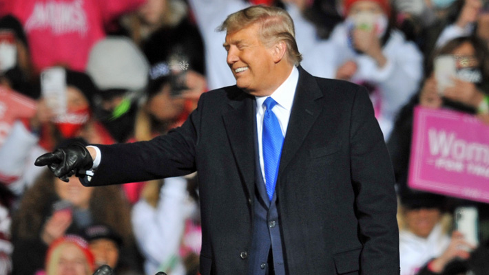 Trump Abandoned Supporters In The Freezing Cold, People See A Metaphor