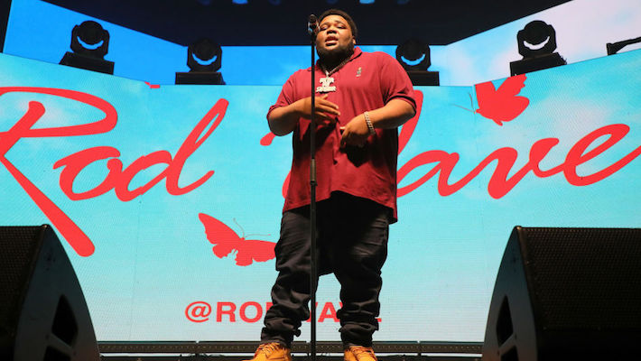 Rod Wave Fell When His Stage Collapsed At An Atlanta Halloween Concert