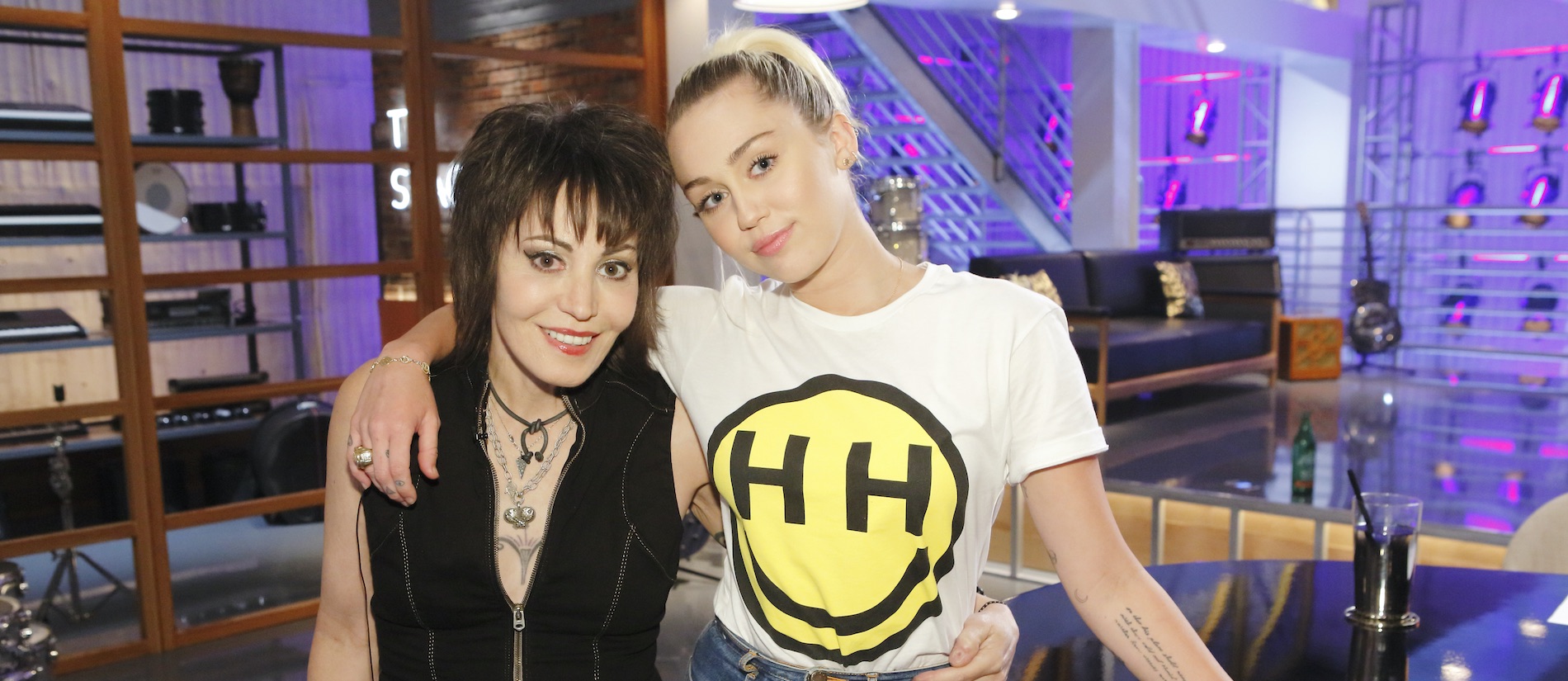 Miley Cyrus' 'Plastic Hearts' Album Features Joan Jett And Dua Lipa