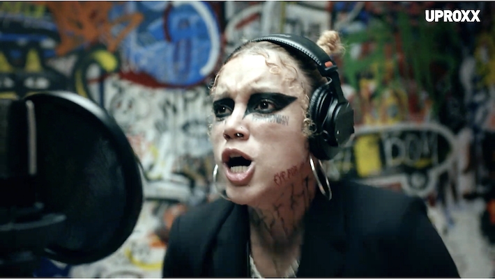 BIGKLIT – “Liar” (Live Performance) – UPROXX