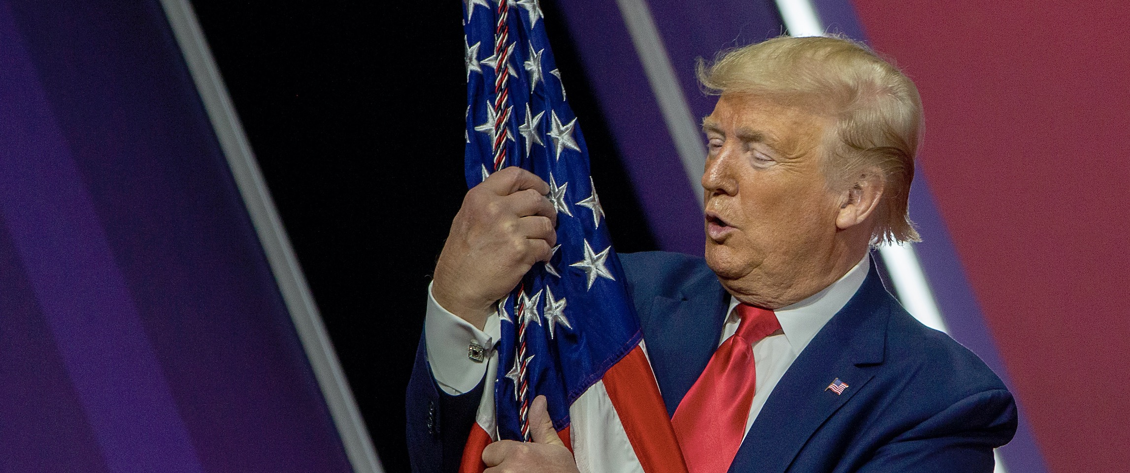 Trump Mocked For Kicking Off His Rally By Showing The Movie 'Patton'