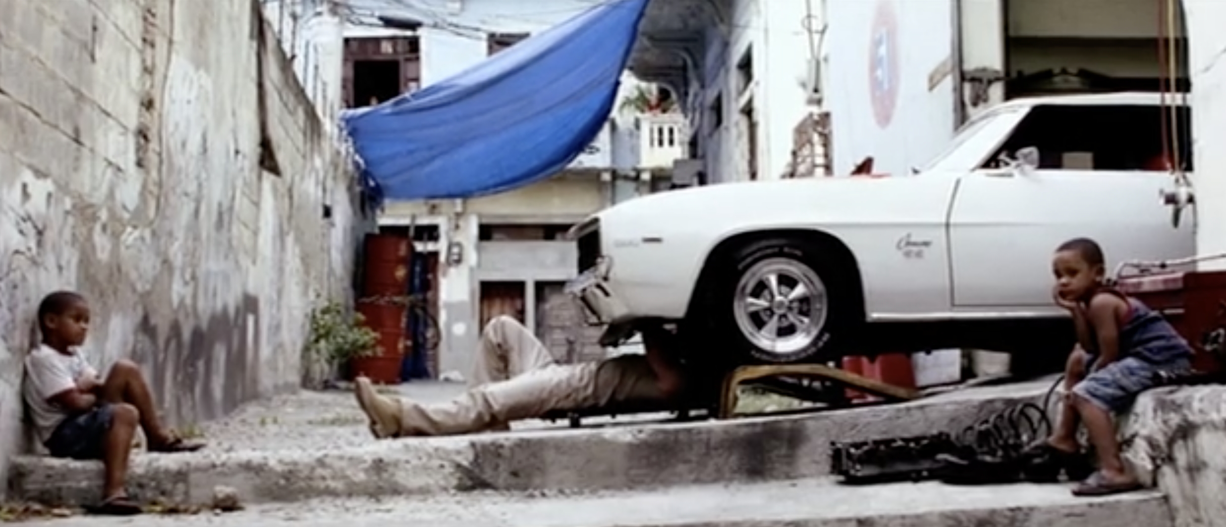 How 'Los Bandoleros' Holds Together The 'Fast & Furious' Timeline