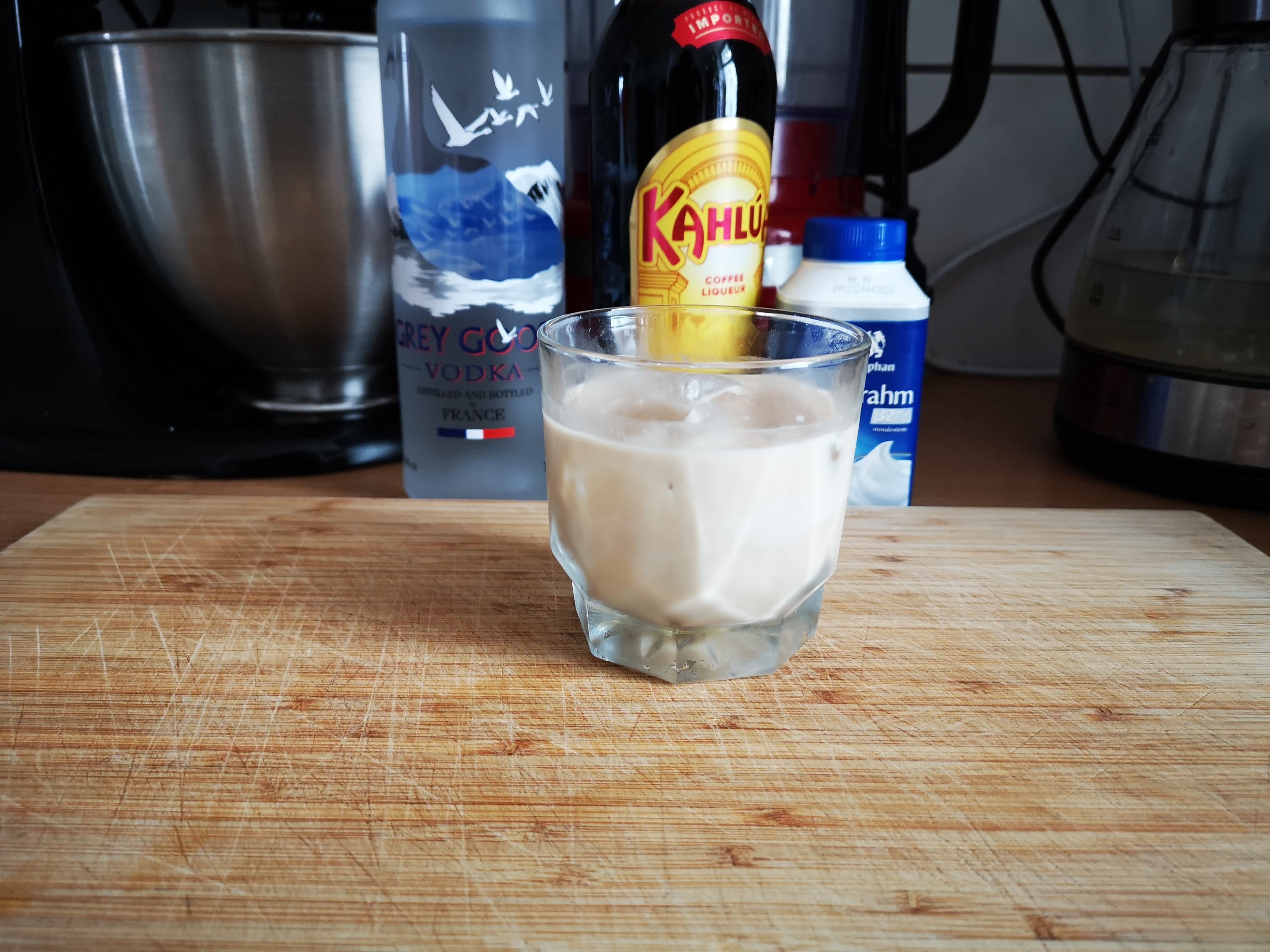 The Perfect White Russian Recipe For Fall 2021