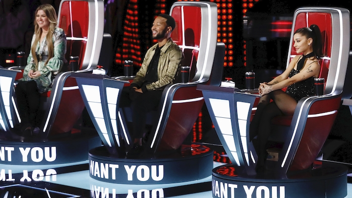 Watch Ariana Grande, Kelly Clarkson's Stunning Rendition Of 'Respect'