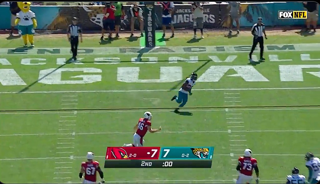 Gus Johnson Went Crazy On A 109-Yard Kick Six By The Jaguars