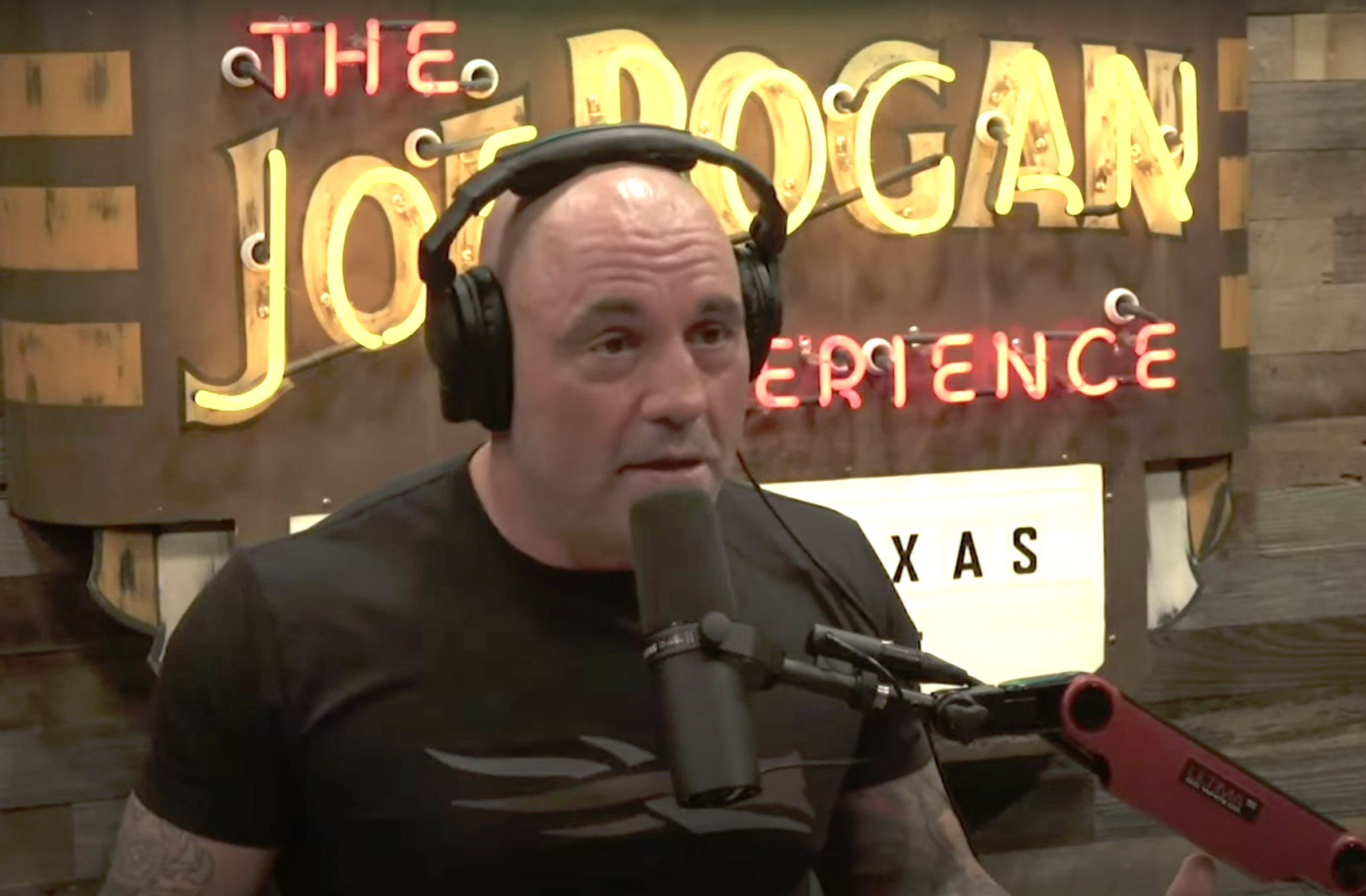 Dana White Sought Out Joe Rogan's Advice After Getting COVID