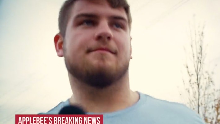 Kansas Walk-On Hero Vs. Texas Landed An Applebee's Ad