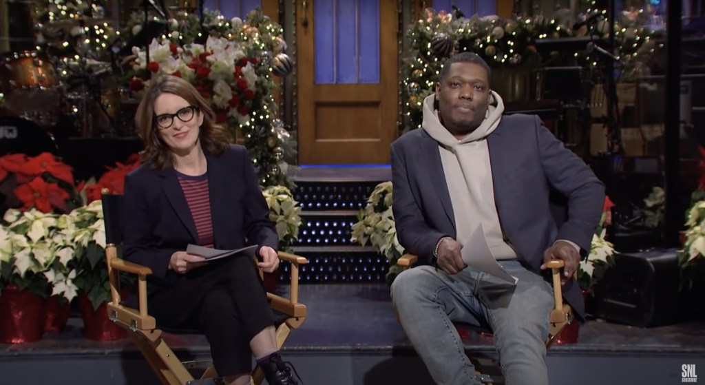 [WATCH] Tina Fey Joined Michael Che For 'SNL' Weekend Update