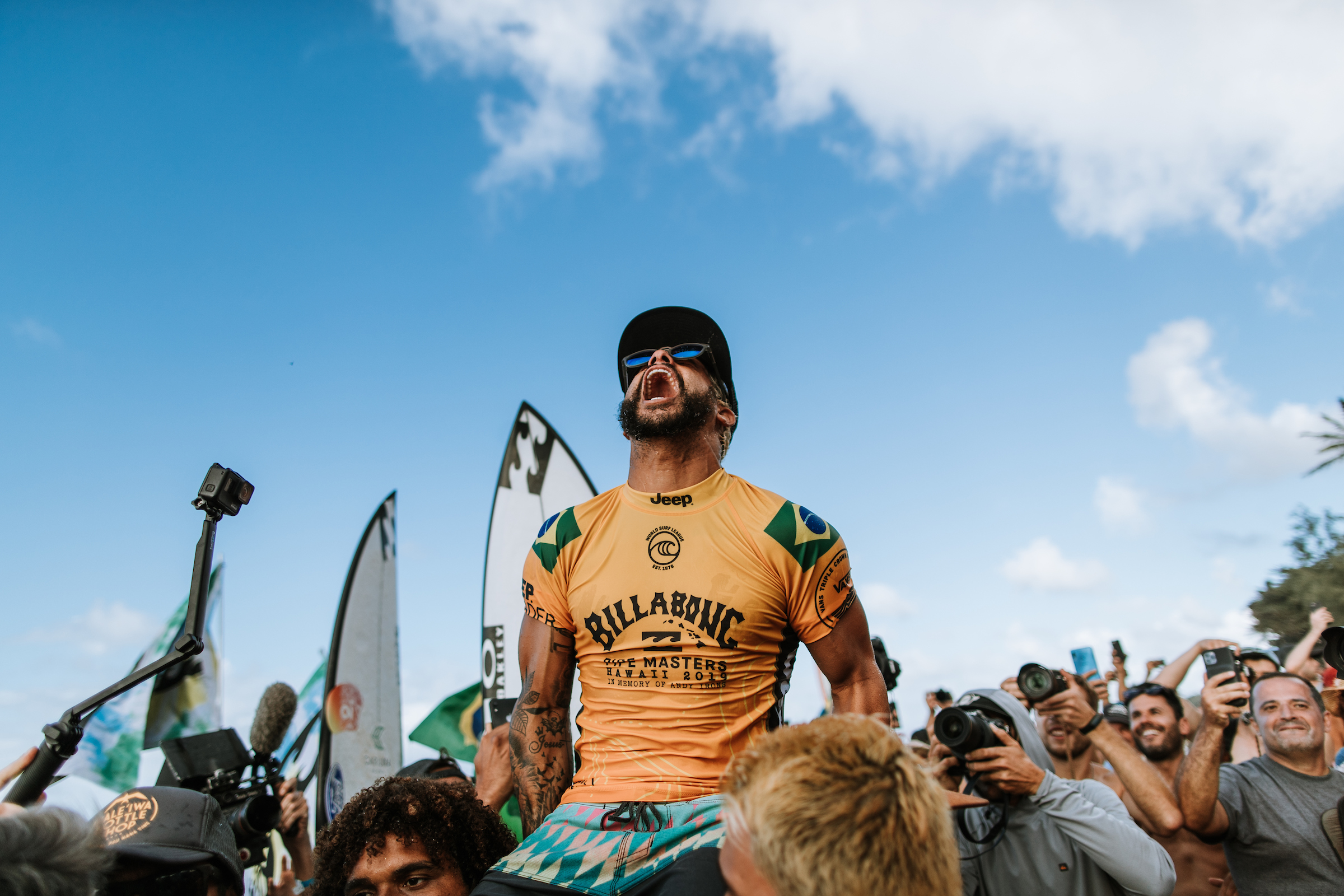 The WSL Season Starts Today With The Billabong Pro Pipeline