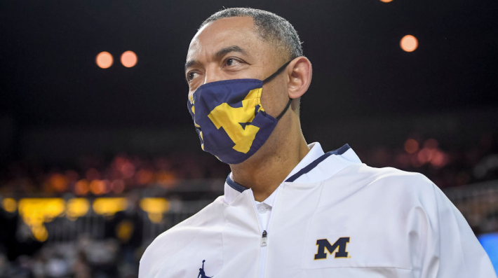 Juwan Howard Throws Punch Before Michigan-Wisconsin Brawl