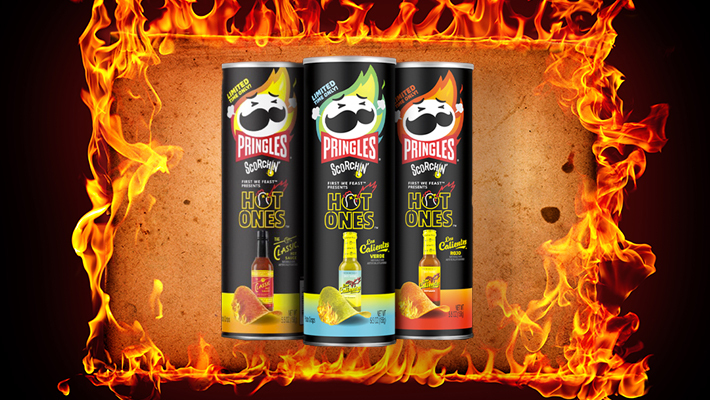 Honest Review Pringles Scorchin Hot Ones Chips