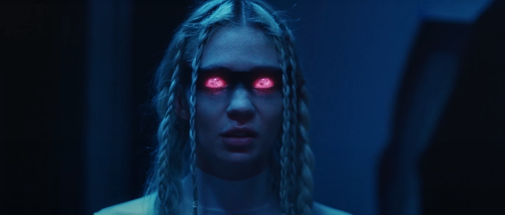 Grimes Posts Photo At Clinic: Did She Get Elf Ear Implants?