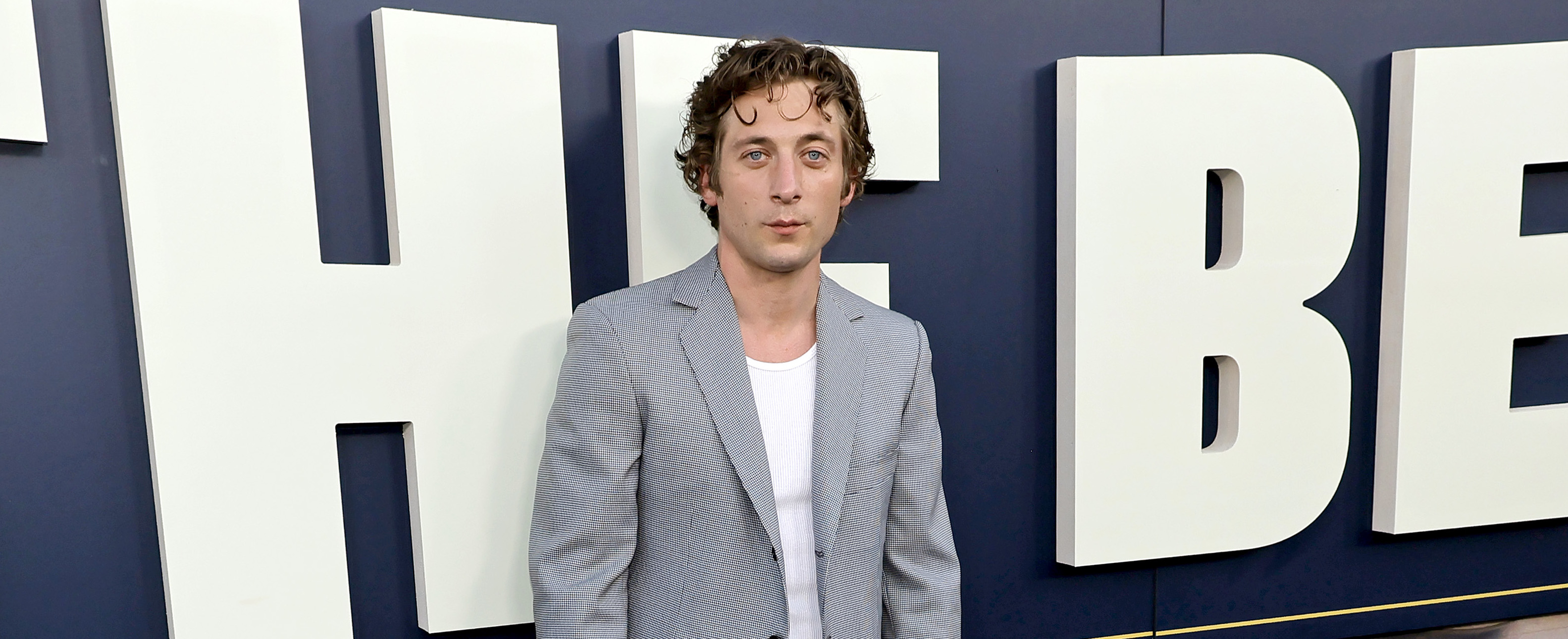 Jeremy Allen White Detailed How He Got His Facial Scar