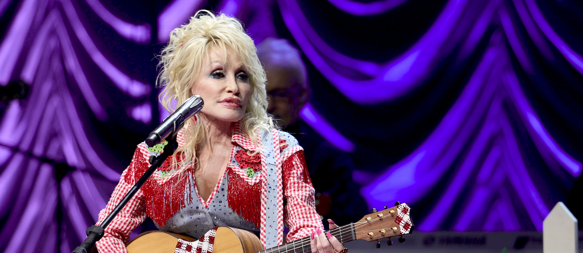Dolly Parton Says She Doesn't Think She Will Tour Again