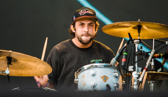 How Long Was Brandon Fried In The Neighbourhood?