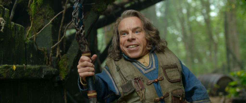Warwick Davis Interview: On ‘Willow,' ‘Return Of The Ewok’