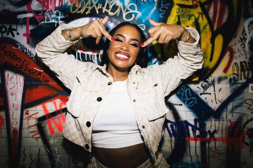 DreamDoll's UPROXX Sessions of 'Misunderstood' Gets Deep