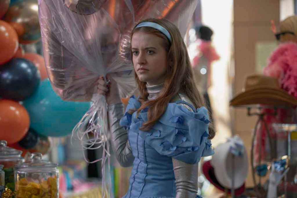 Hulu's 'Extraordinary' Trailer Looks Fridge-Bustingly Fun Hulu's 'Extraordinary' Trailer Looks Fridge-Bustingly Fun