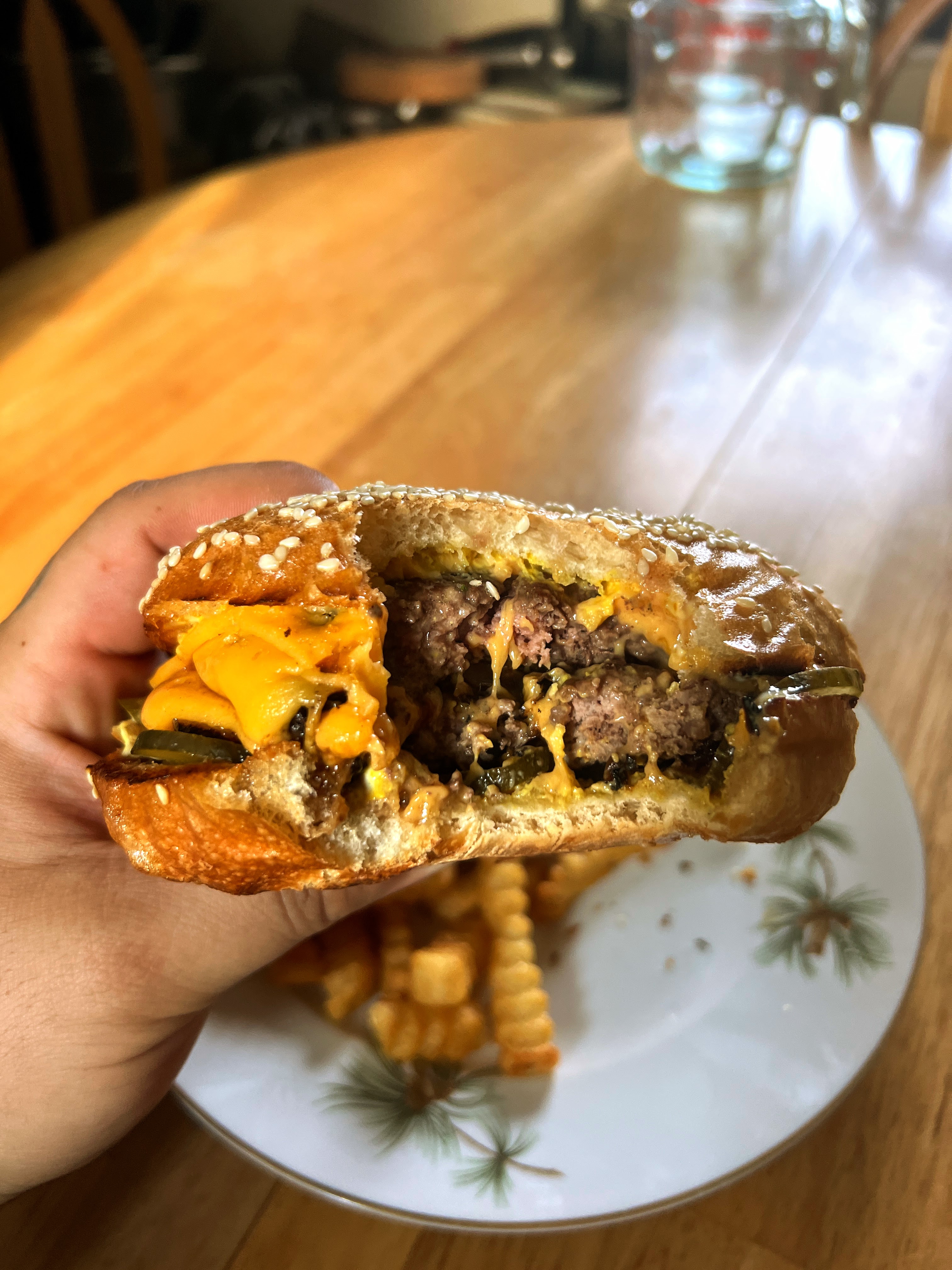 The Perfect Cheeseburger Recipe From 'The Menu'