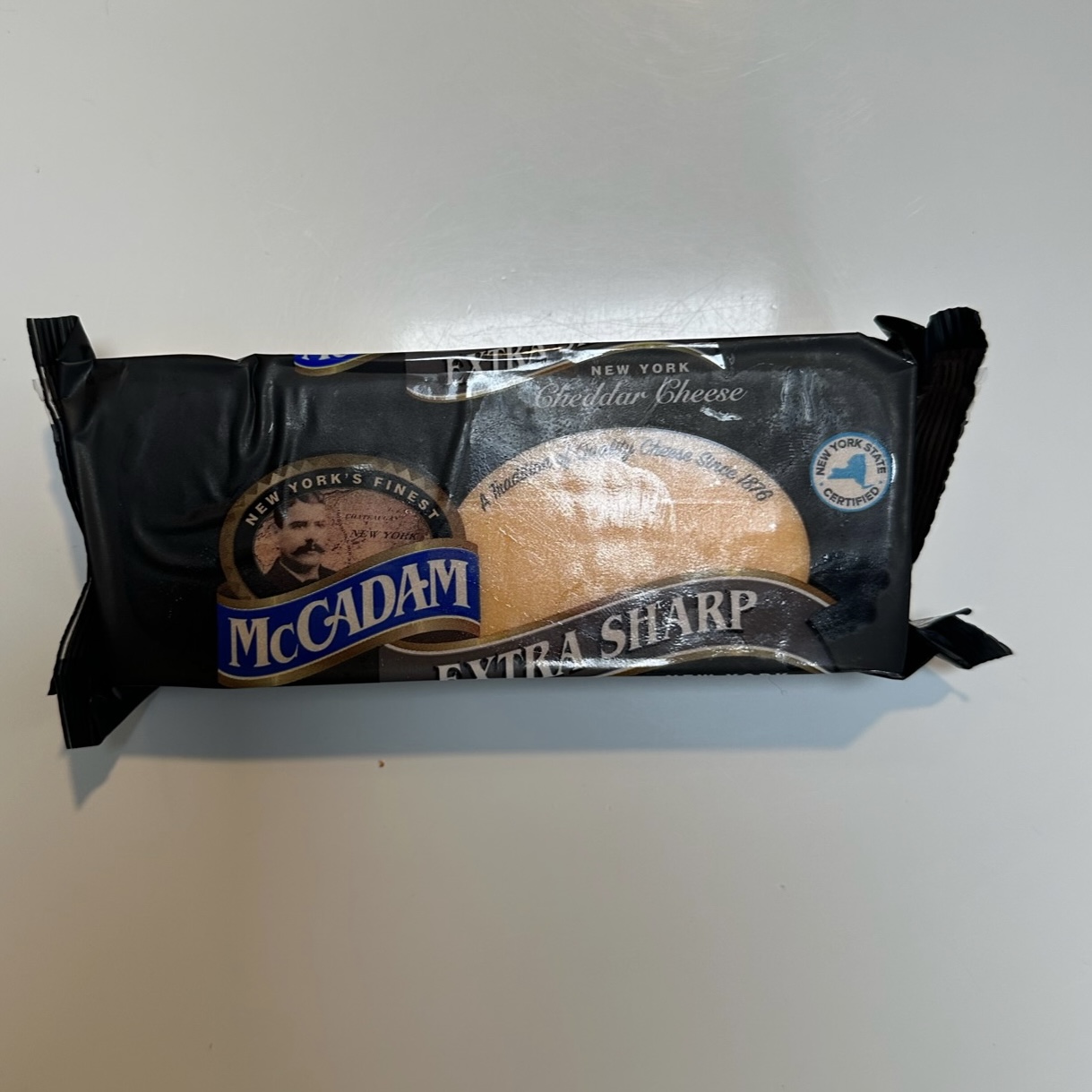 21 Best Sharp Cheddar Cheeses From Grocery Stores, Ranked