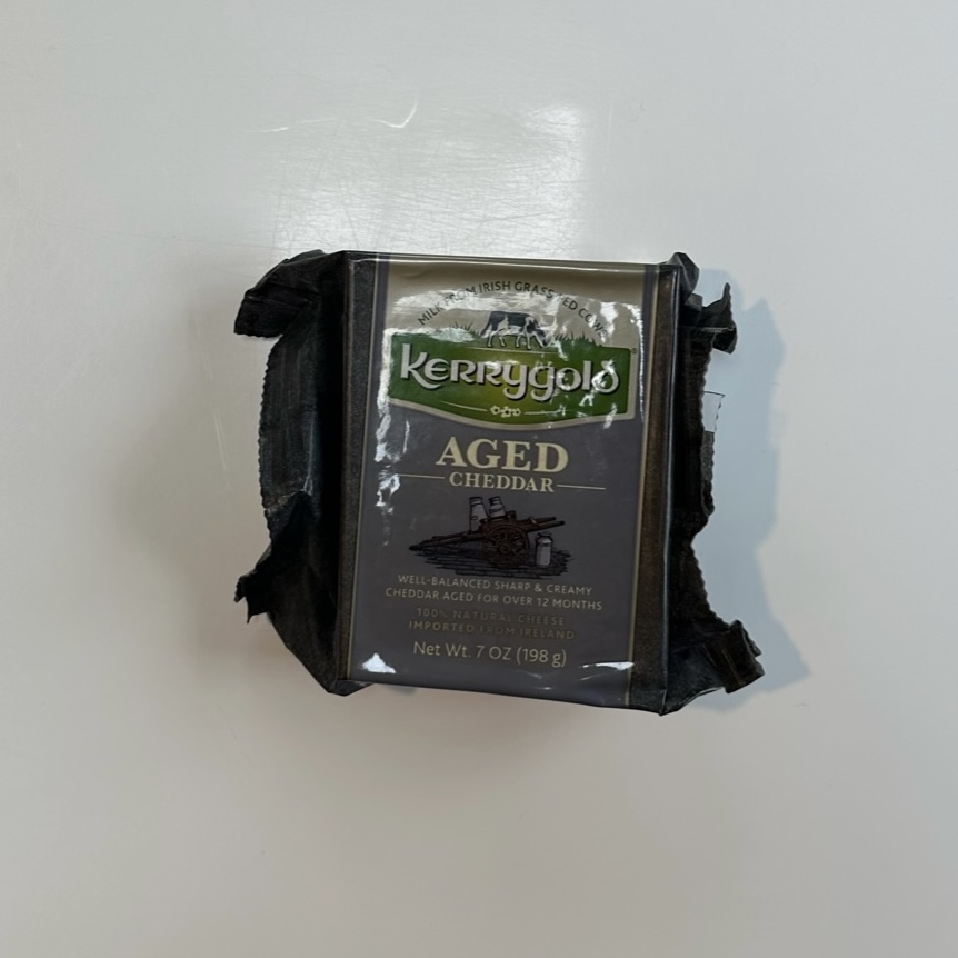 21 Best Sharp Cheddar Cheeses From Grocery Stores, Ranked