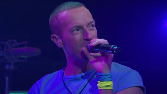 Coldplay Performed 'The Astronaut' On 'Saturday Night Live'