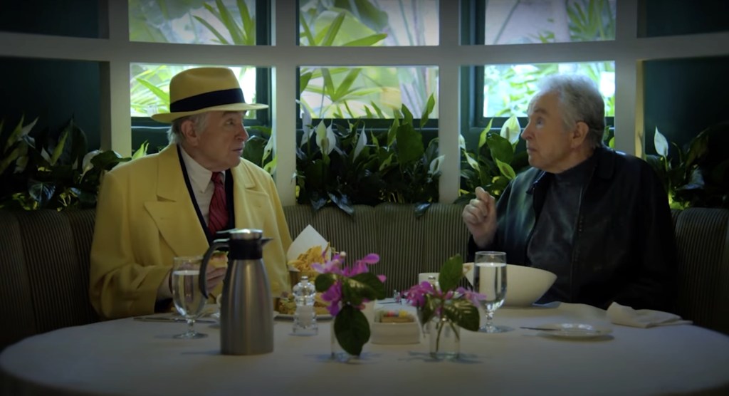 Warren Beatty Brought Back Dick Tracy For Bizarre Interview