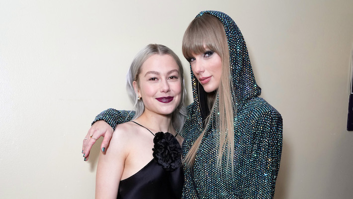 Phoebe Bridgers Presented Taylor Swift With The Innovator Award