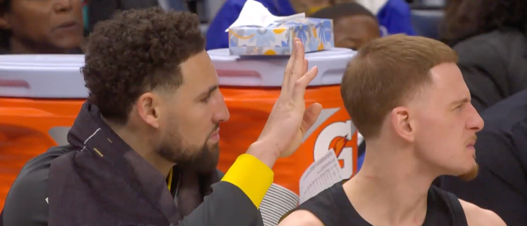 Klay Thompson Counted His Rings To The Grizzlies Bench