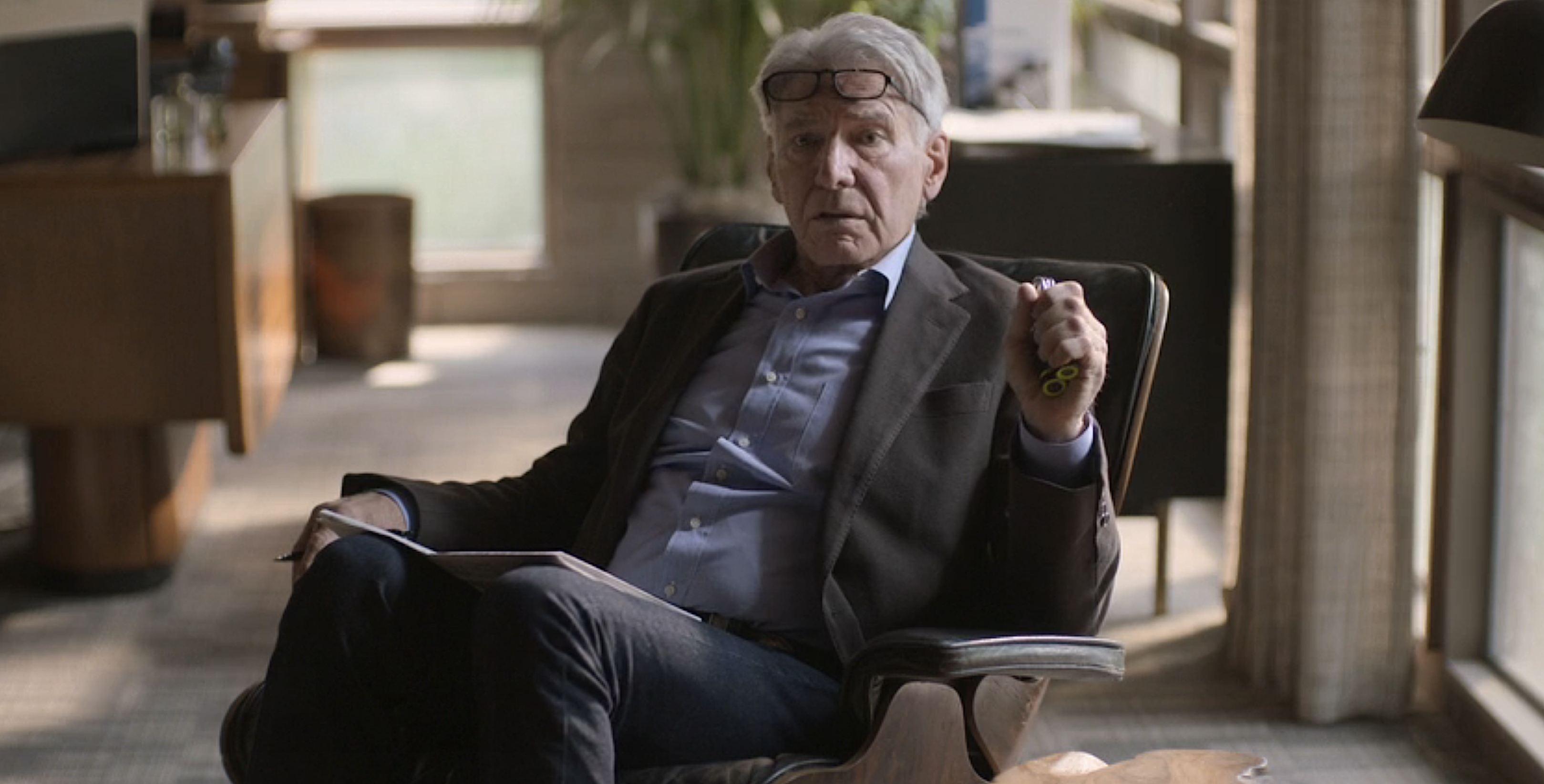 How Do Harrison Ford's Glasses Stay On His Face Like This?