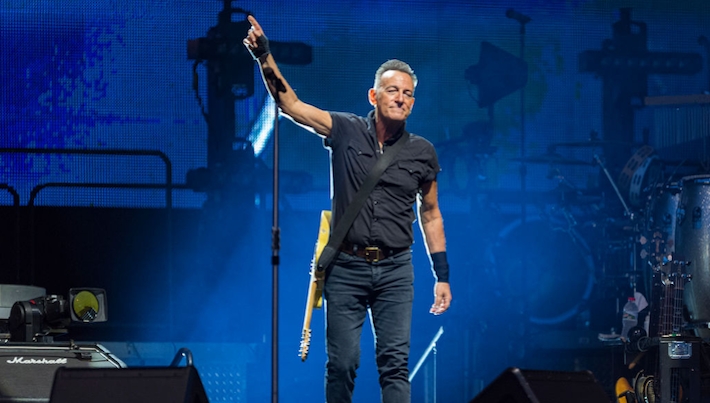 Derrick Rossignol – UPROXX