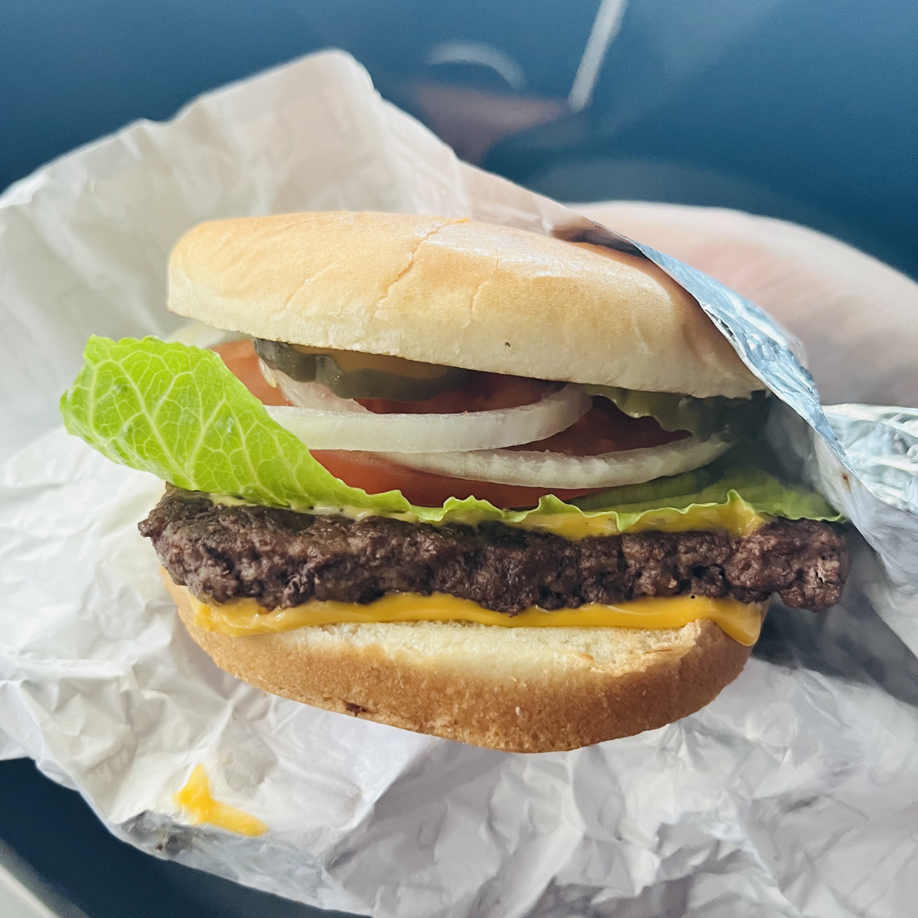 Best Fast Food Single Cheeseburgers, Ranked For 2023